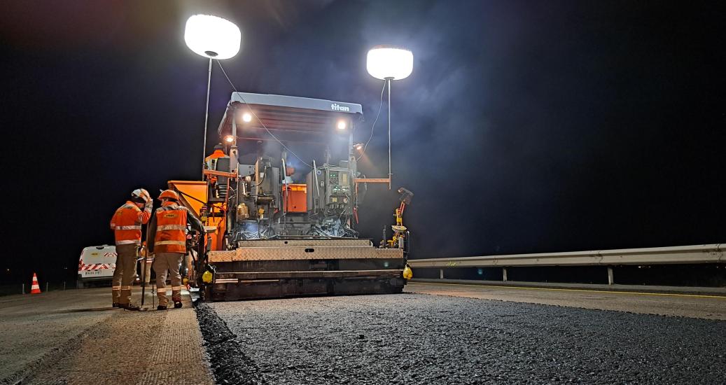 La chaussée en rénovation sur 10 km entre Lyon et Chambéry sur l'A43 ...