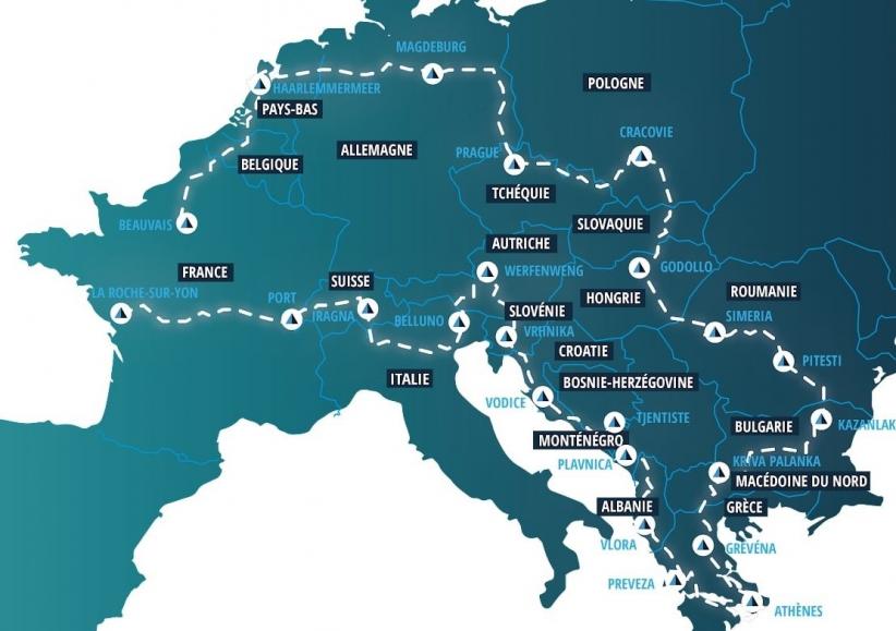 Europ' Raid : un voyage humanitaire en Peugeot 205 | APRR AREA